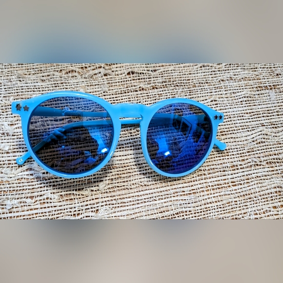 Wildfox | Accessories | Rare Wildfox Steff Sunglasses In Blue | Poshmark